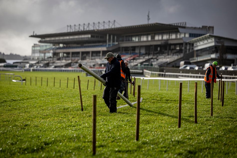 Leopardstown 'very hopeful' ahead of Sunday's Dublin Racing Festival ...