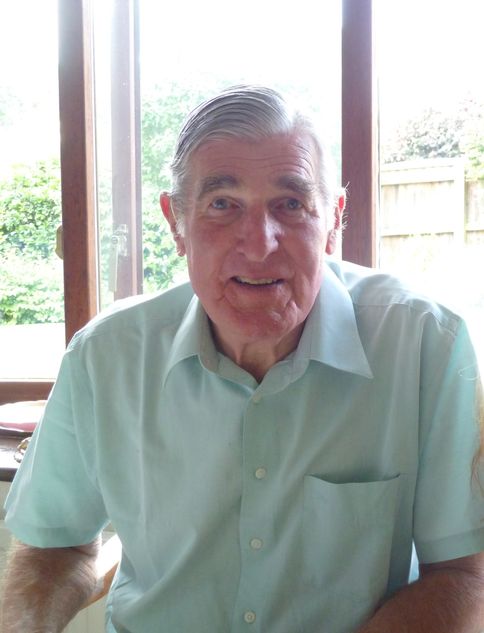 Newmarket trainer and stud manager John Waugh dies at the age of 91 ...