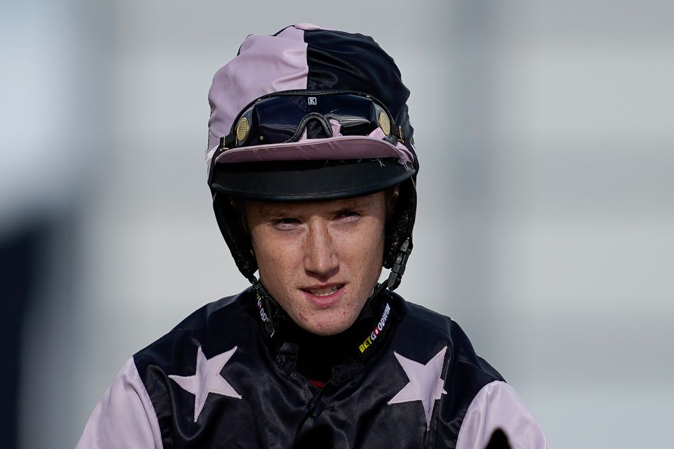 'He's going great guns' - another winner for in-form Freddie Gordon as ...