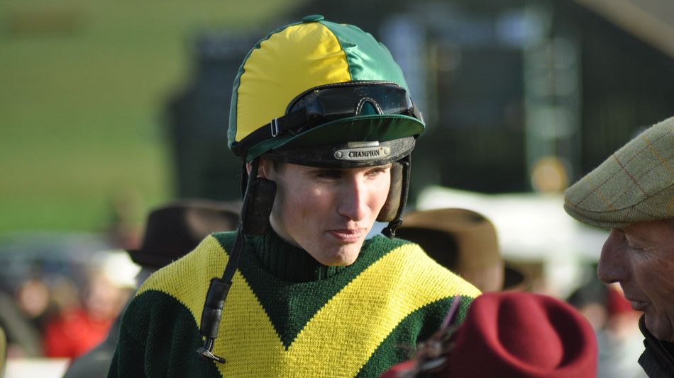 Meet the 6ft 5in jockey set to become the world's tallest professional ...