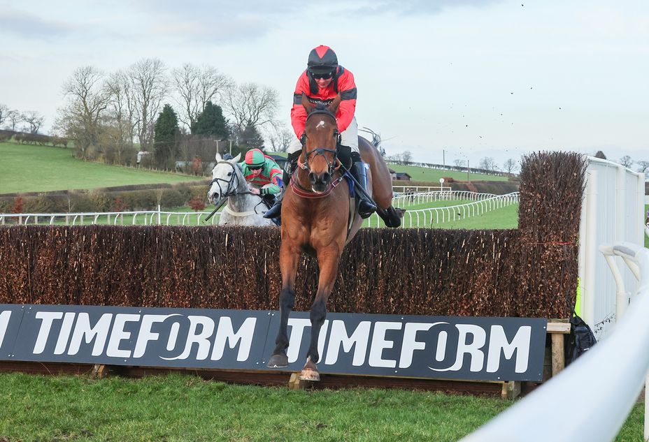 Dare To Shout bids to end a string of seconds - while all eyes will be ...