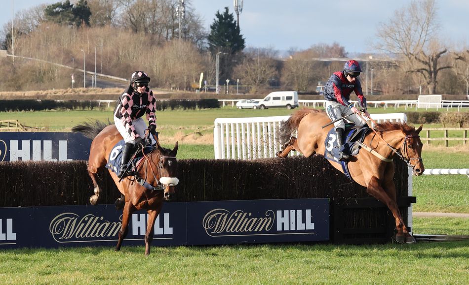 Colonel Harry conquers Towton rivals to land another big prize for ...