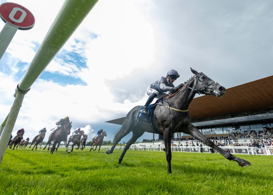 Classic redemption for Karl Burke and Danny Tudhope as Fallen Angel ...