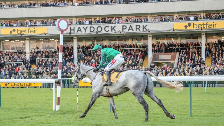 No issues for Haydock's Betfair Chase card despite cold weather alert ...