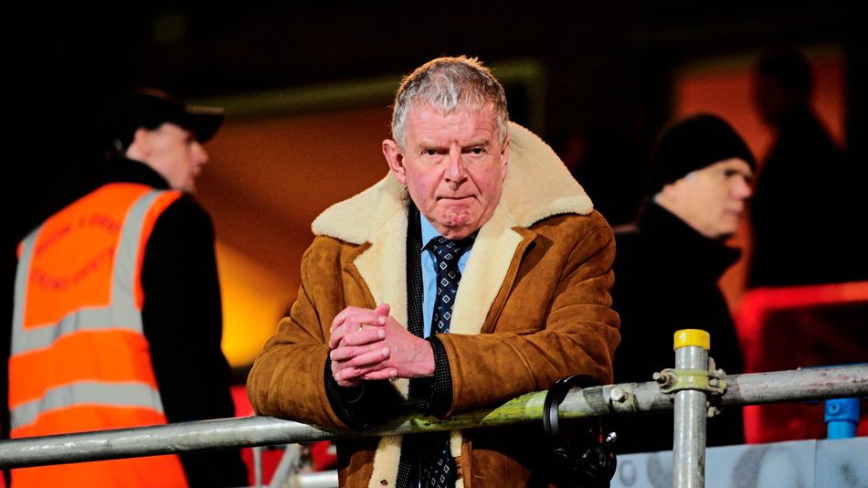 Legendary football commentator and racing fan John Motson dies aged 77 ...