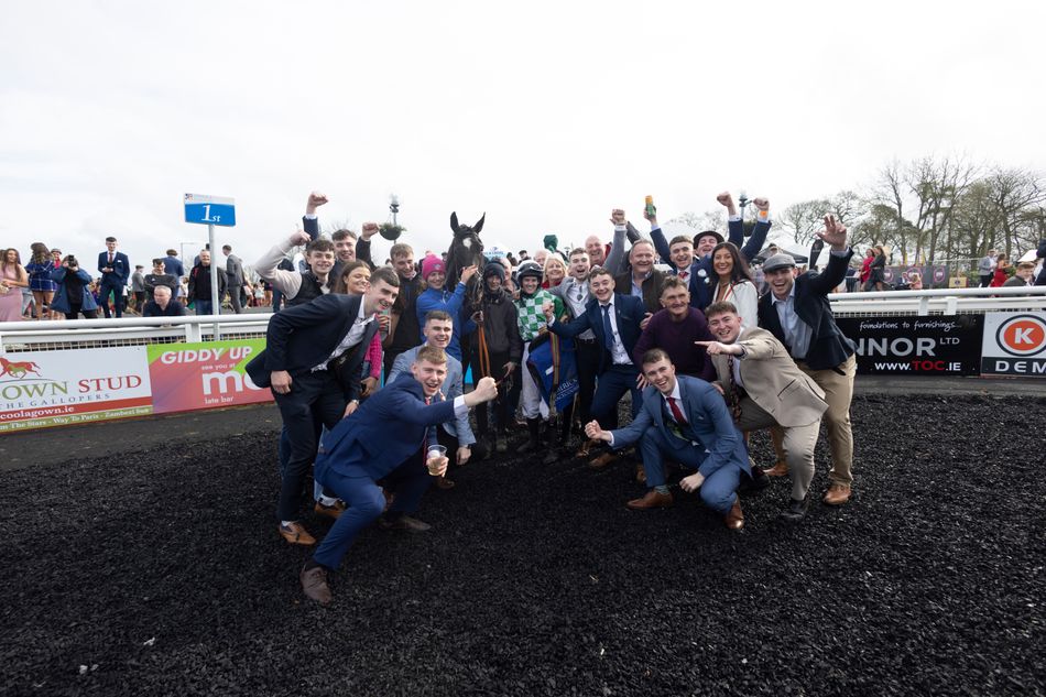 The Crow flies home to rapturous scenes on popular student raceday ...