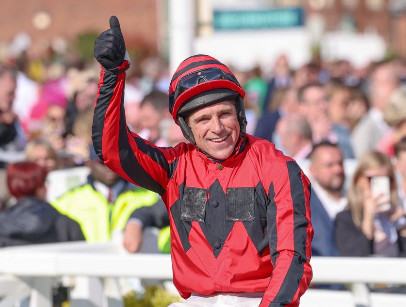 Williethebuilder makes impressive British debut for in-form Skelton ...