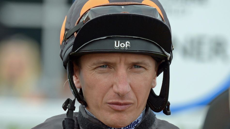 Big Leader on course for £100,000 York handicap after landing hat-trick ...