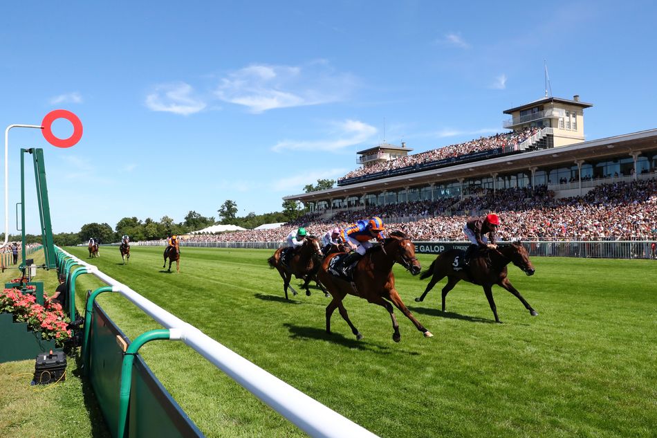 Still unbeaten! Diamond Necklace takes perfect record to 5-5 with gutsy ...
