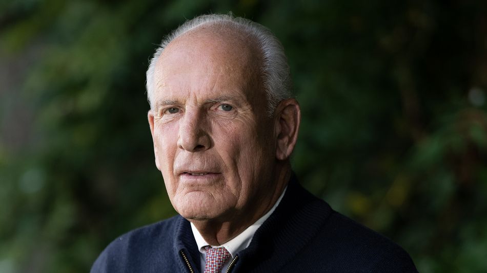 Cesarewitch favourite who is 12lb well in for Newmarket to bypass race ...