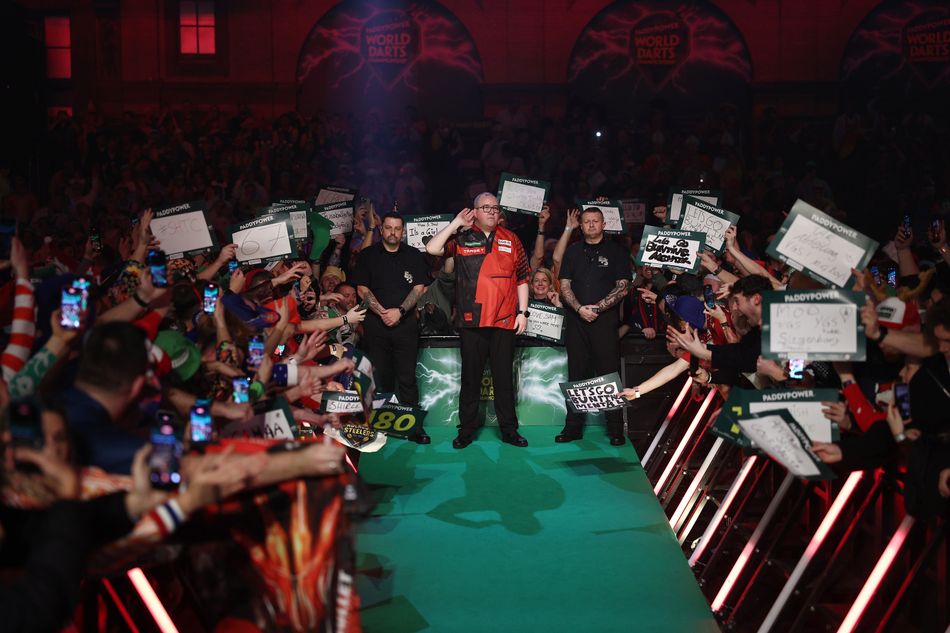 Paddy Power World Darts Championship day 14 acca predictions | Racing Post