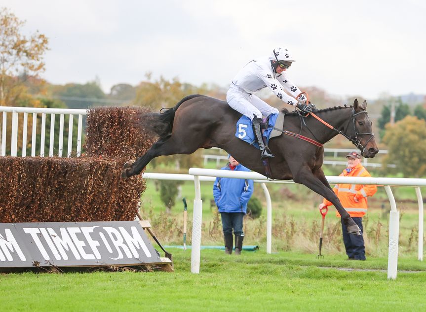 Lucinda Russell bounces back from Corach disappointment with superb ...