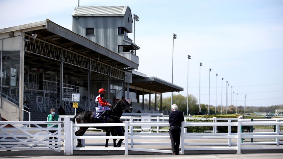 No jump racing in Britain on Sunday as Warwick and Uttoxeter cards ...